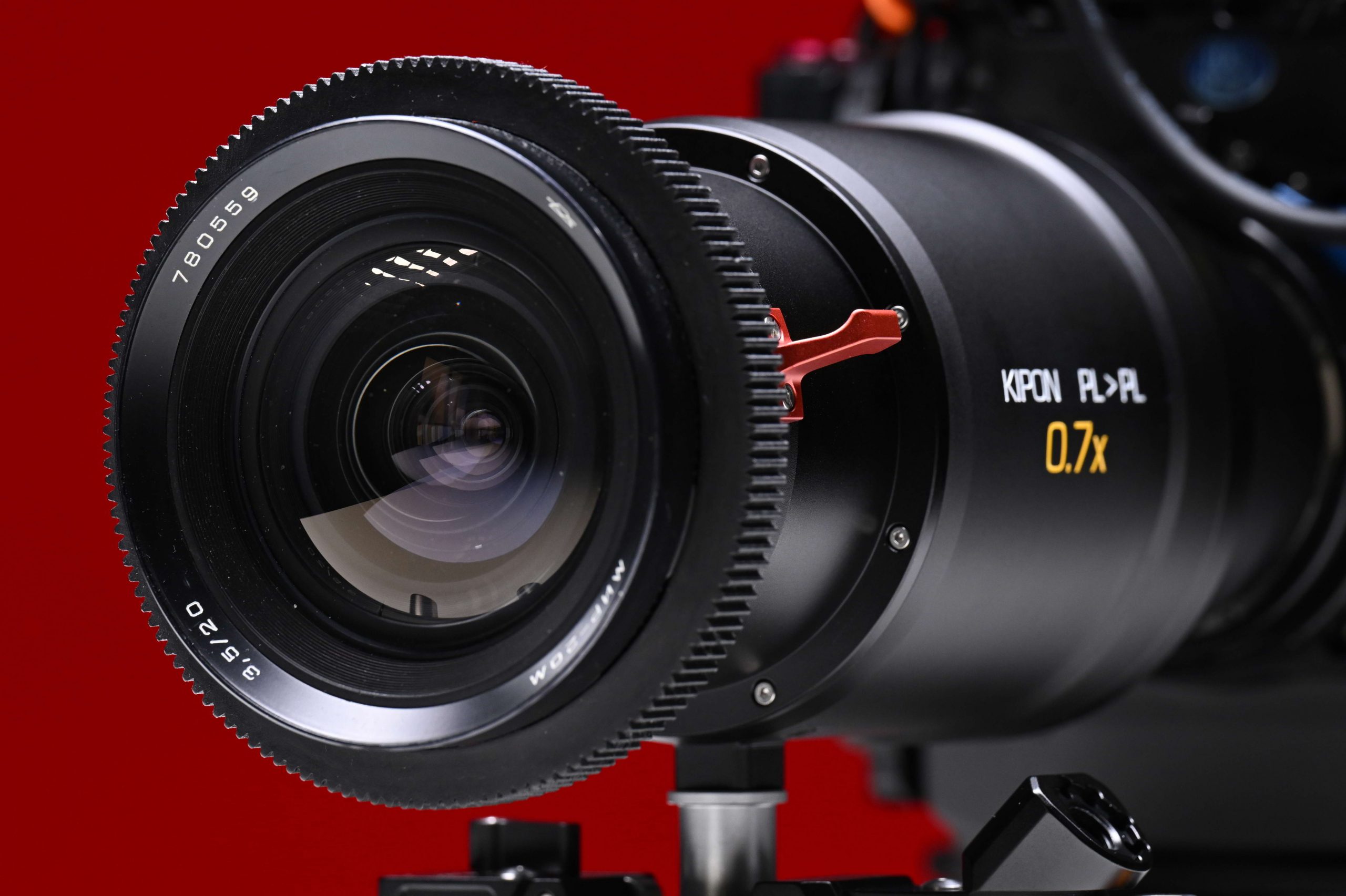 Kipon PL PL 0 7x Focal Reducer 10703 - Newsshooter