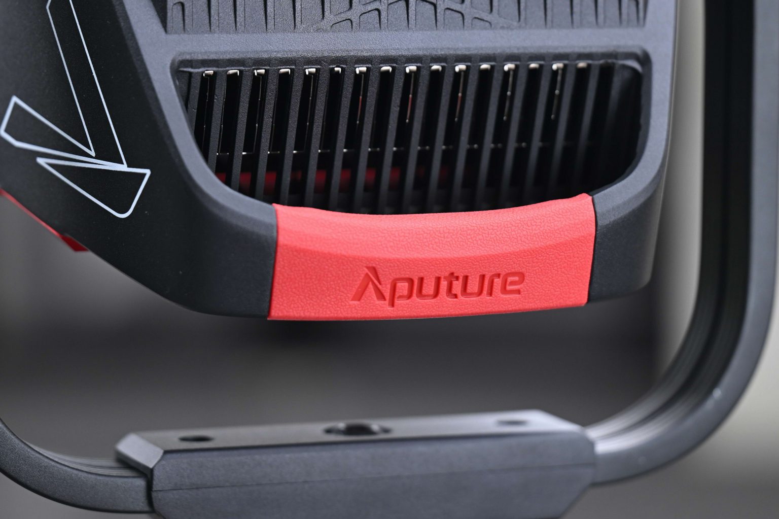 Aputure STORM 1200x Review - Newsshooter