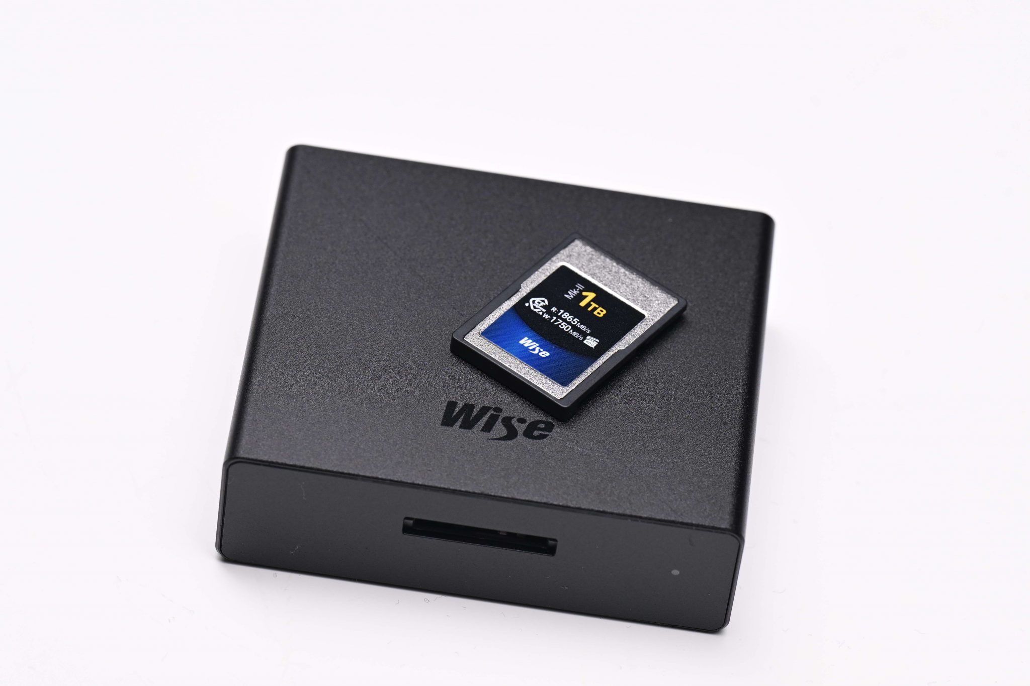 Wise CFexpress 4.0 Type A Mk-II card Review - Newsshooter