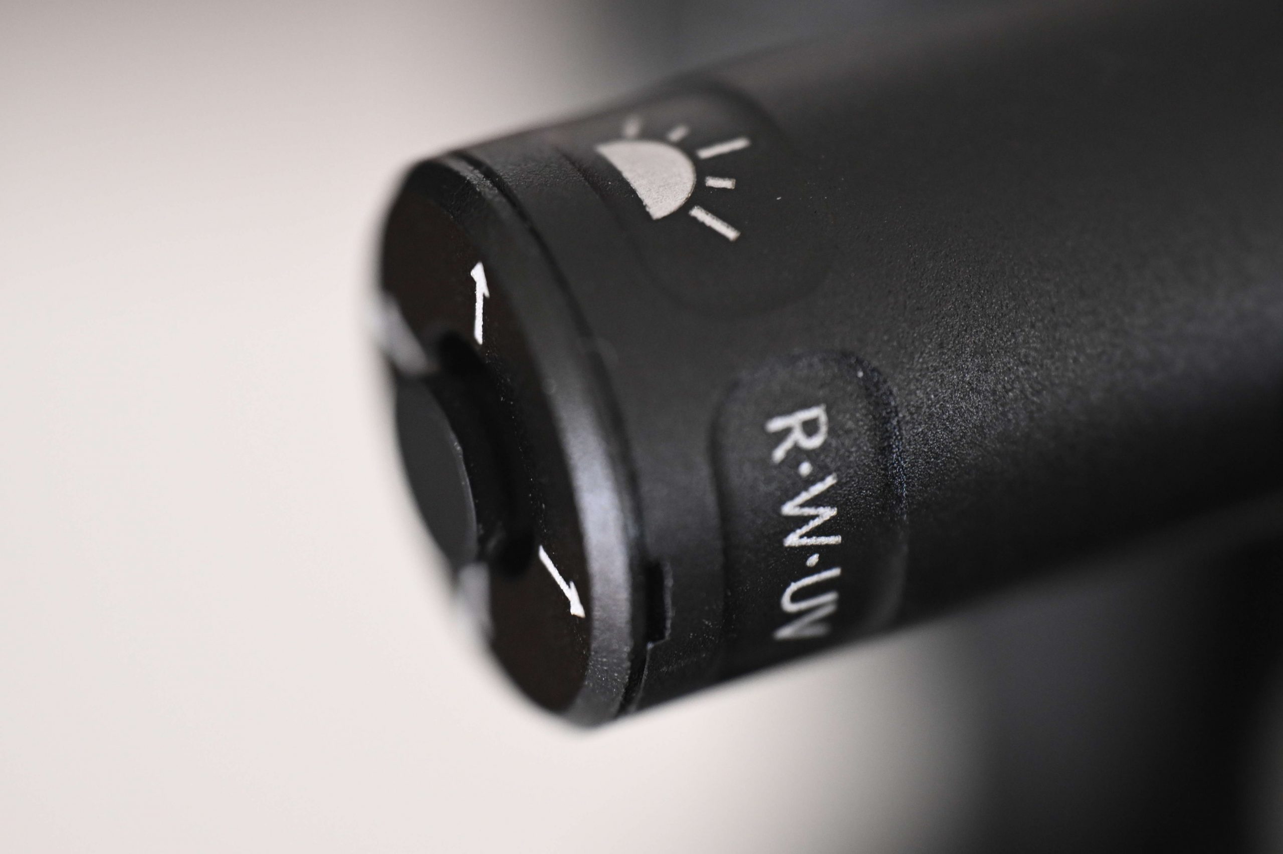 Wooden Camera 15mm Maxi Rod Light Review - Newsshooter