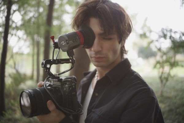 Kinefinity EAGLE HDMI e-Viewfinder - Newsshooter