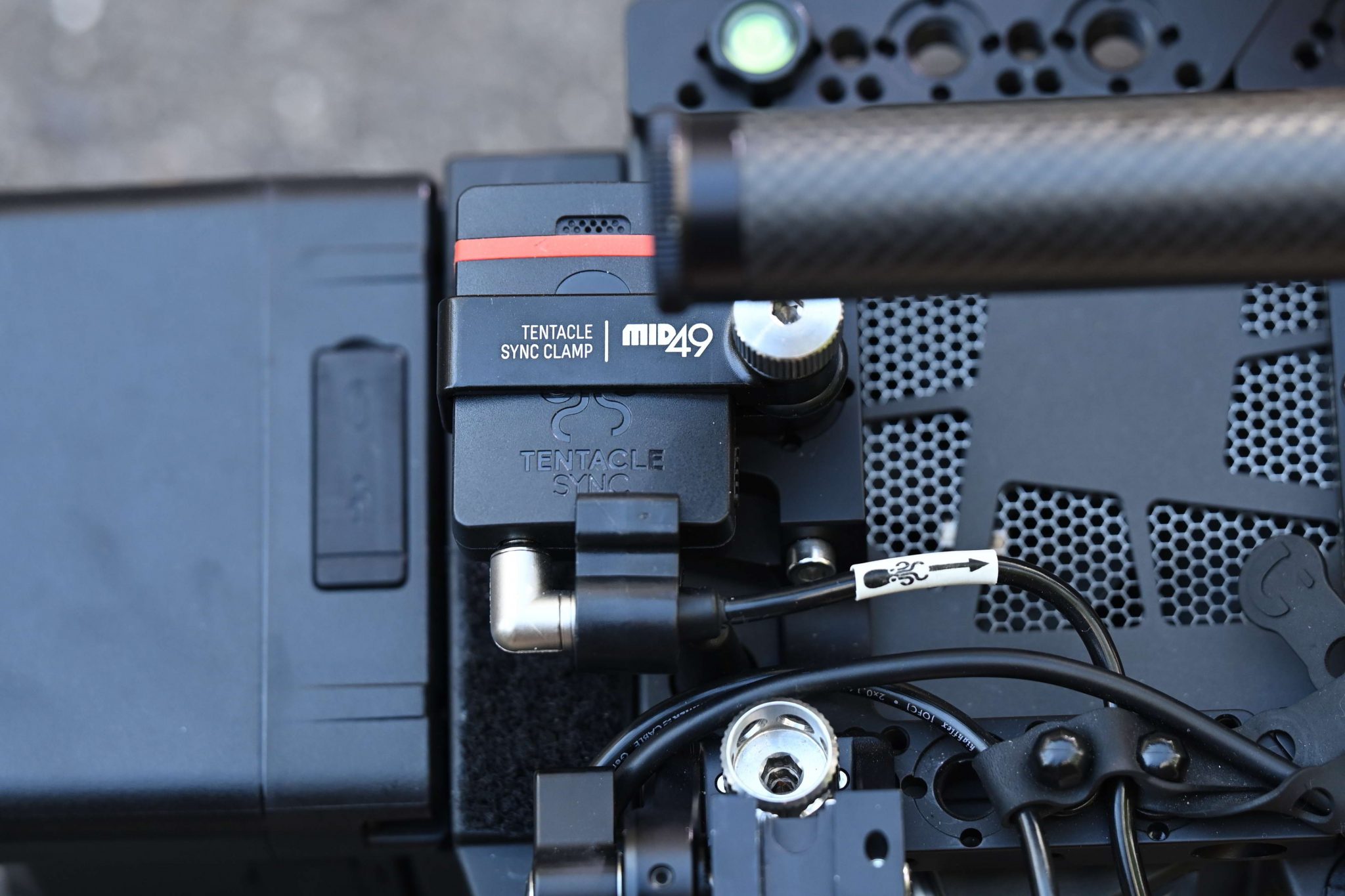 MID49 Tentacle Sync Track E Clamp 17532 1 - Newsshooter