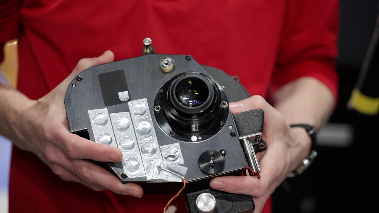 Canon UHD DIGISUPER 122 Novel Look lens First Look NAB 2025 - Newsshooter