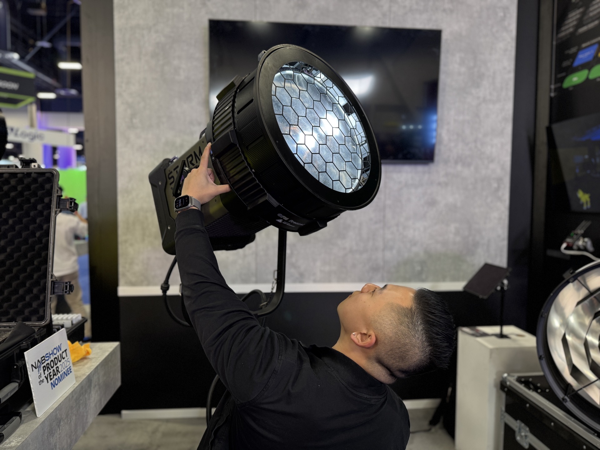 IMG 1996 - Newsshooter