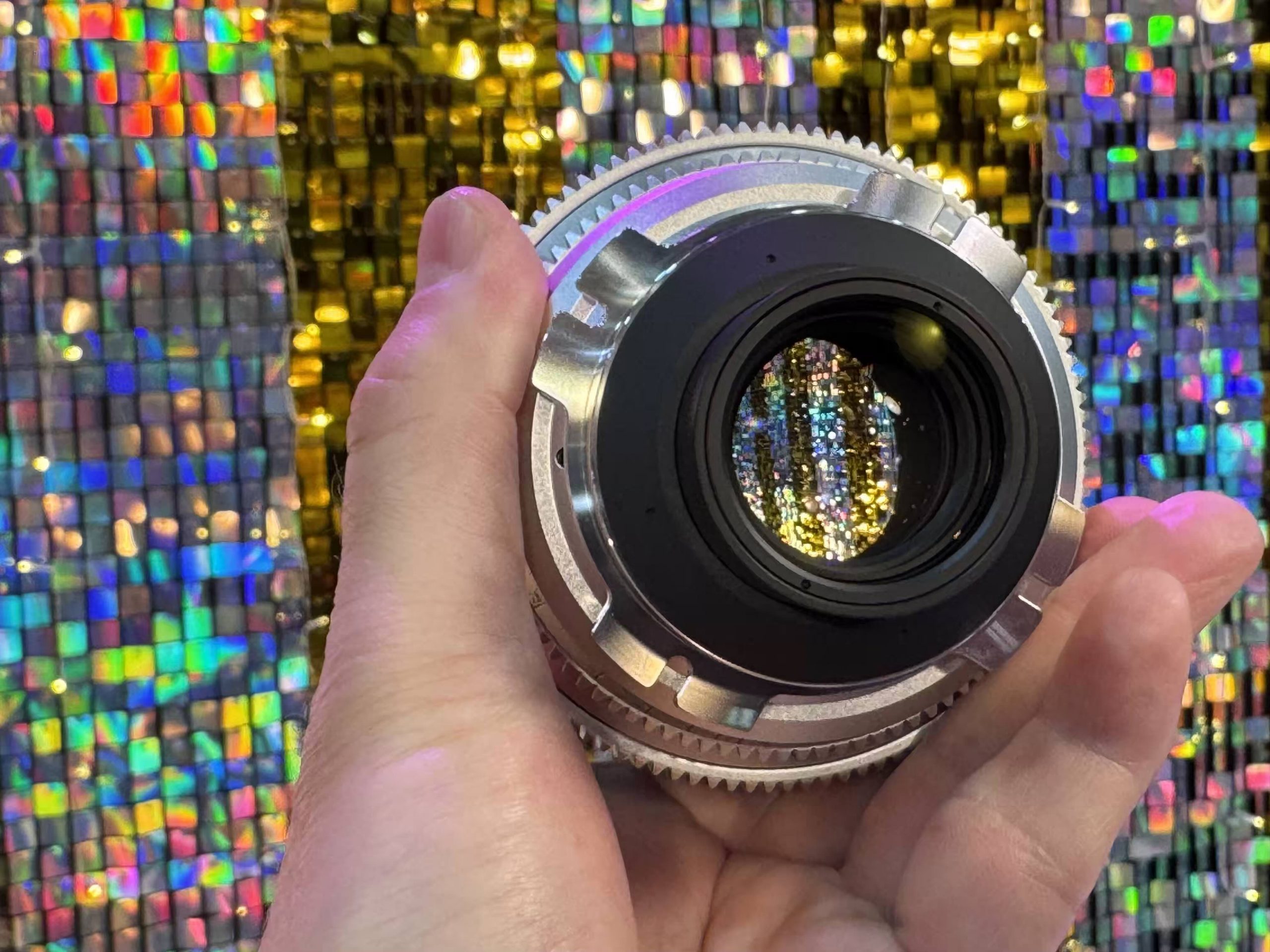 Blazar Lens Mantis 1.33x Anamorphic Lenses First Look - Newsshooter
