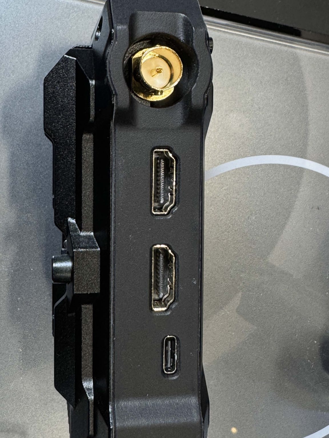 Hollyland Teases Three New Products at NAB 2025, including the Pyro 5 - Newsshooter