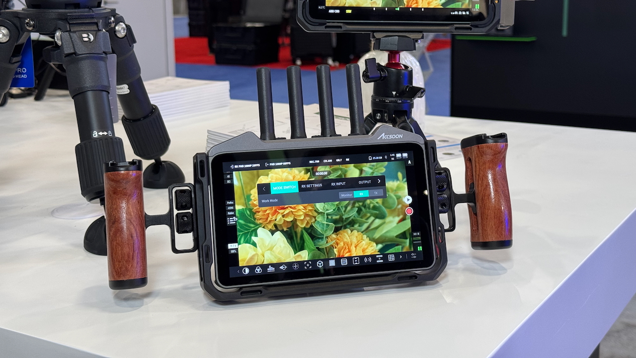 Accsoon CineView M7 & M7 PRO First Look - Newsshooter