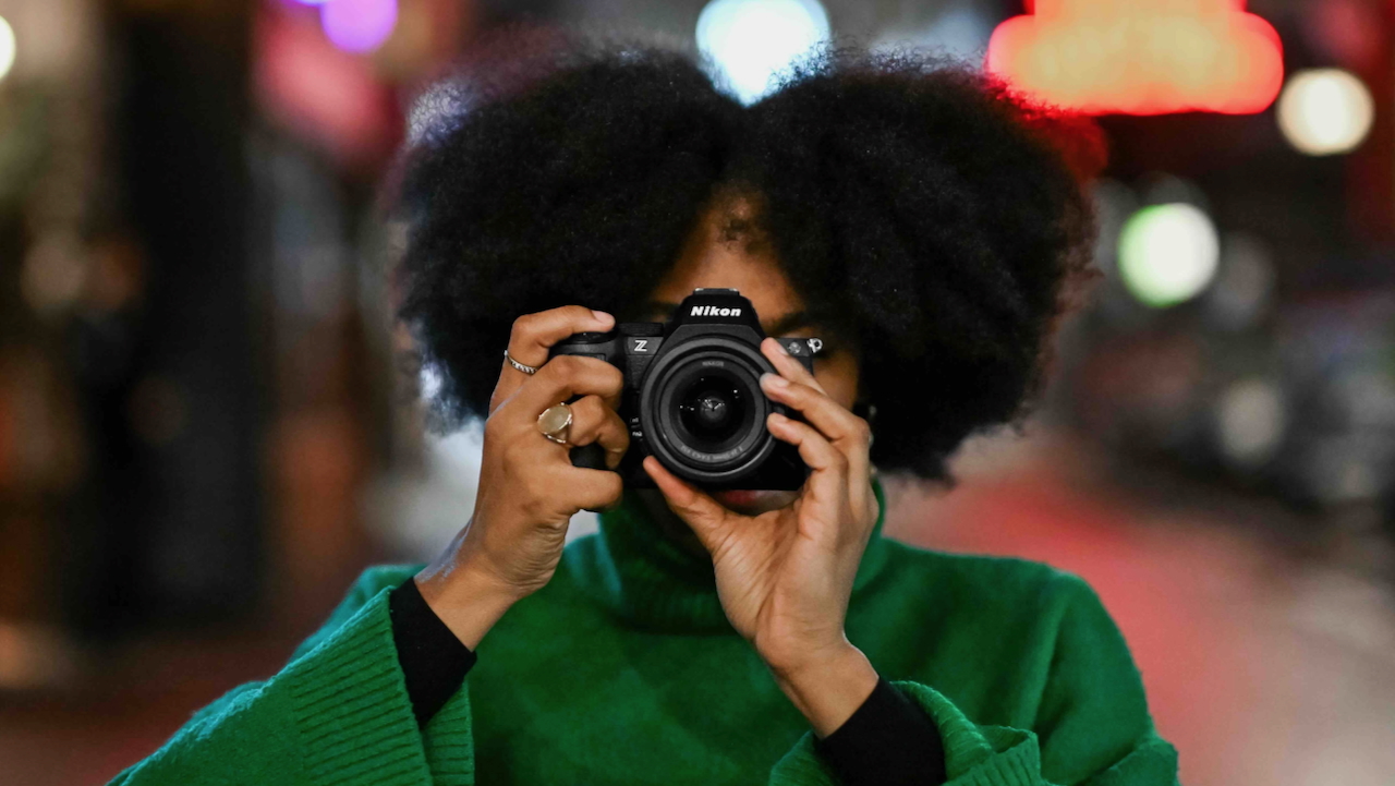 Z5II 01 USDD 1058 - Newsshooter