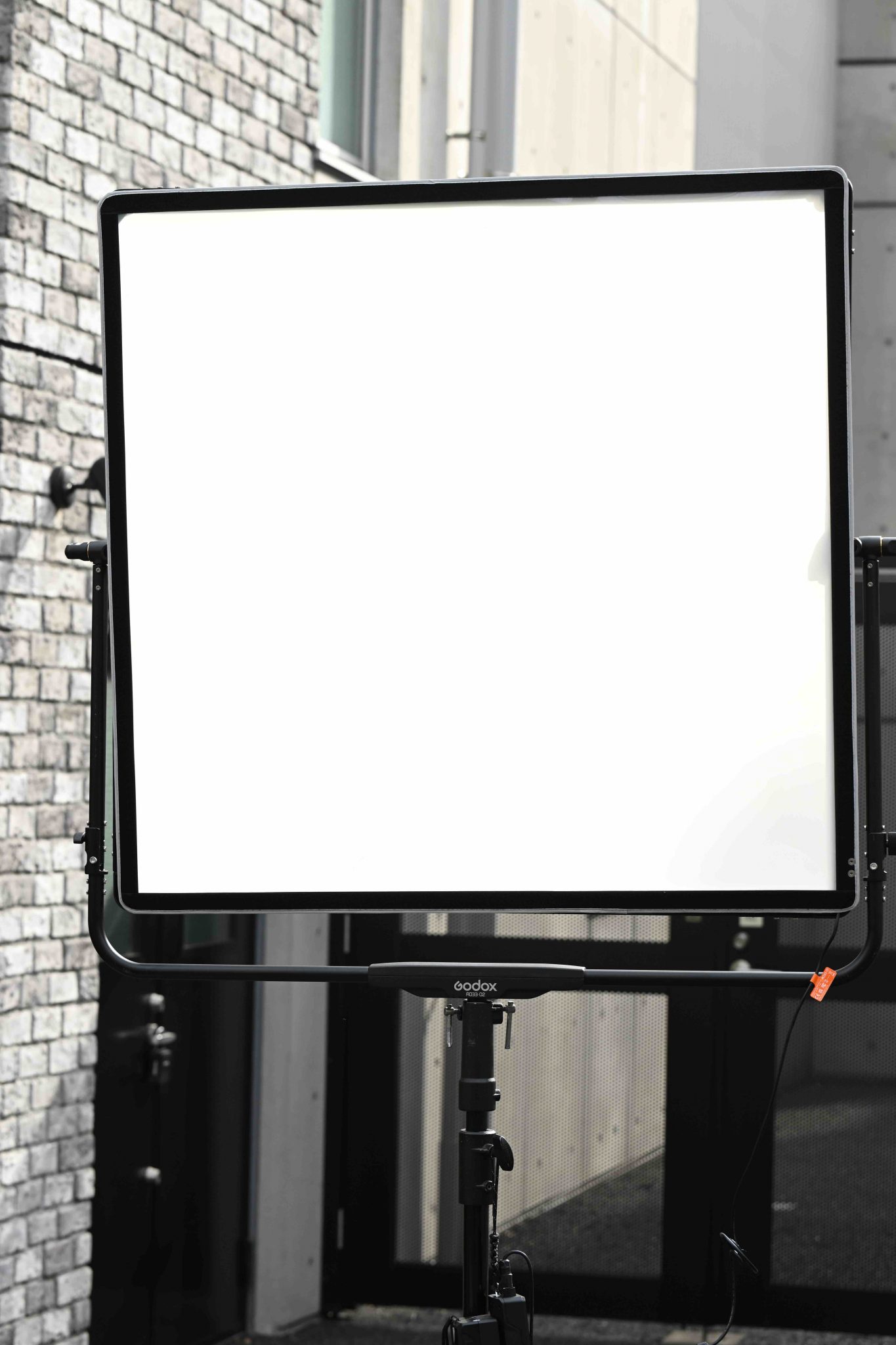 Godox AD33 Adjustable Diffusion Panel Review - Newsshooter