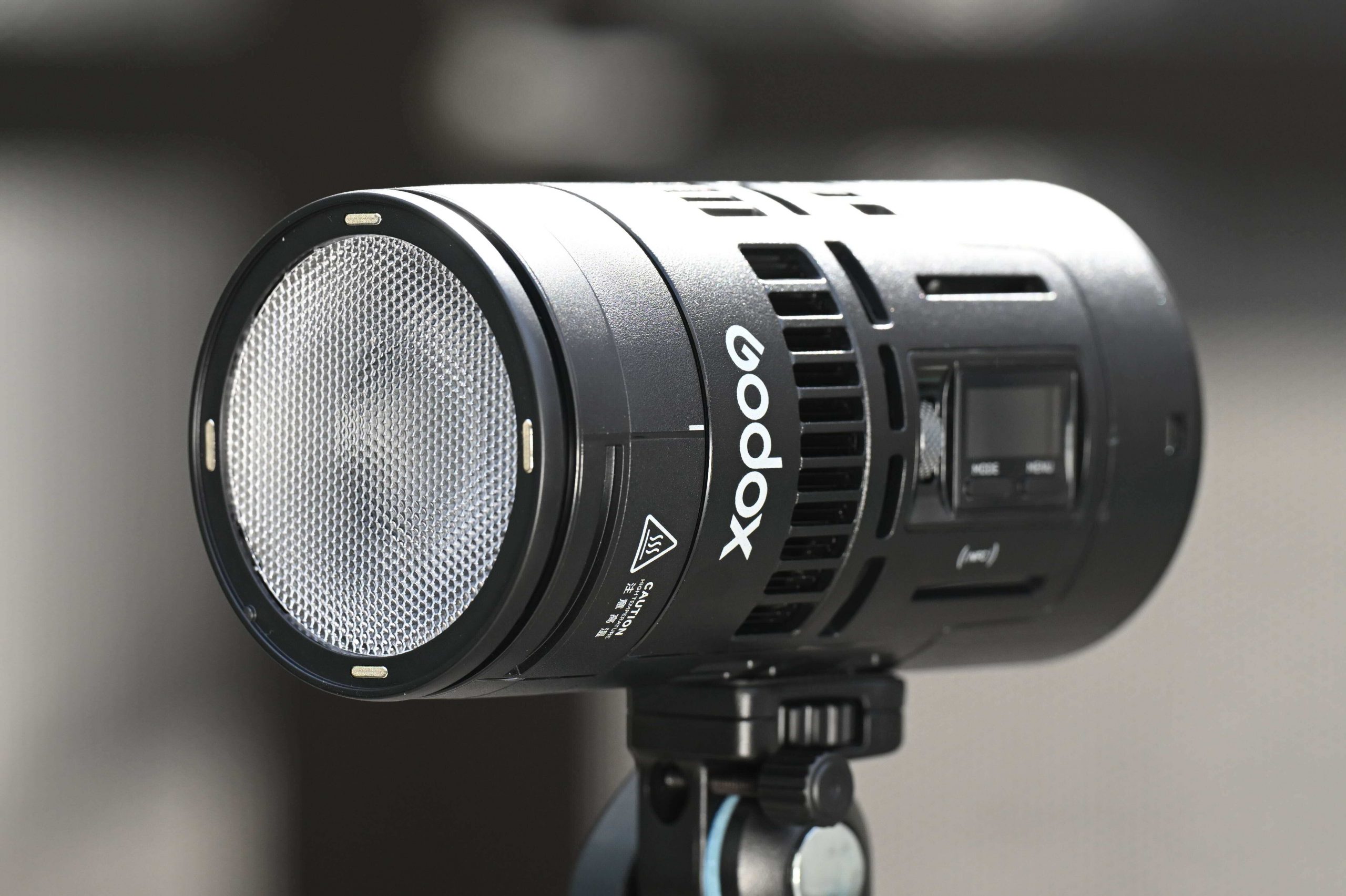 Godox KNOWLED MS60R 20206 - Newsshooter