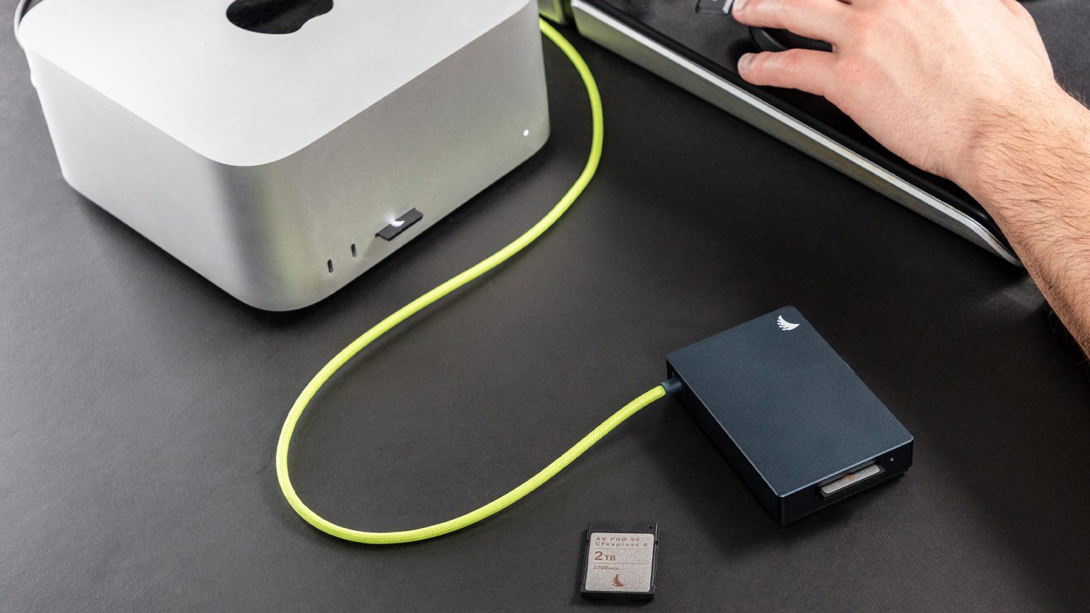 Angelbird Releases New USB-C Solid Flex Cables - Newsshooter