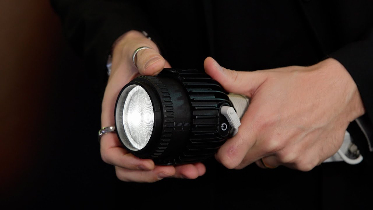 Astera SolaBulb – 50W PAR-bulb-equivalent output & industry-first 15°–50° zoom First look IBC ...