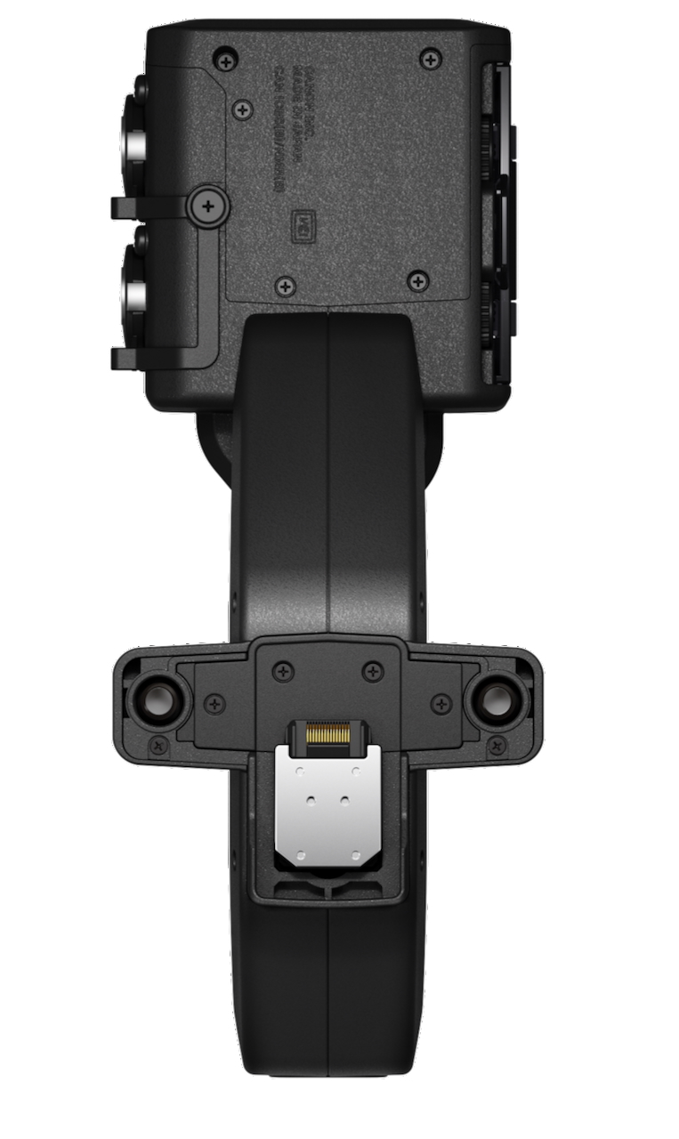 D227 Bottom 03 - Newsshooter