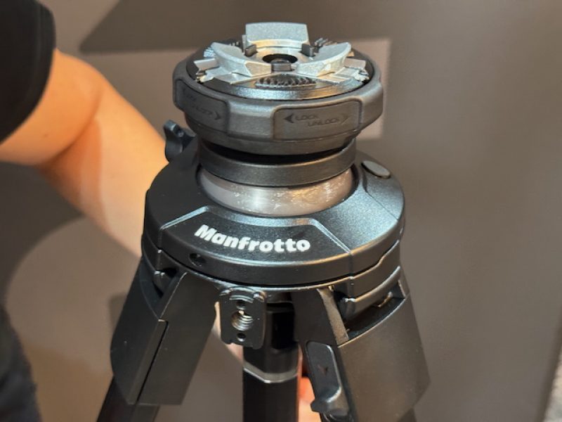 Manfrotto ONE Hybrid Carbon Fiber Tripod with 500X Fluid Head First ...