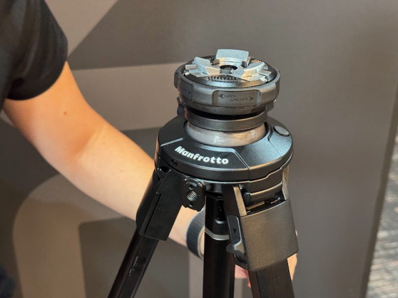 Manfrotto ONE Hybrid Carbon Fiber Tripod with 500X Fluid Head First ...