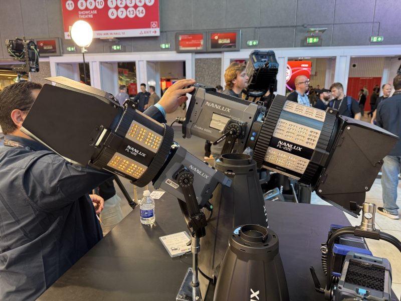 NANLUX Evoke 600C and 150C with Nebula C8 Color Light Engine First Look ...