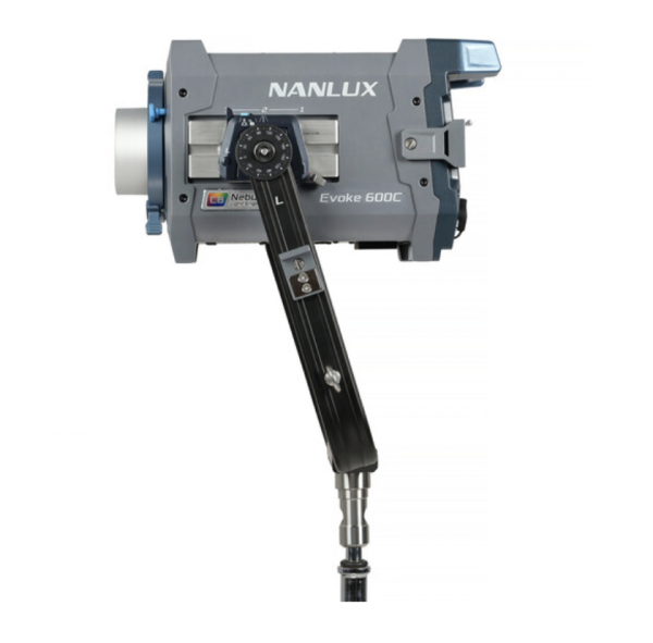 NANLUX Evoke 600C and 150C with Nebula C8 Color Light Engine First Look ...