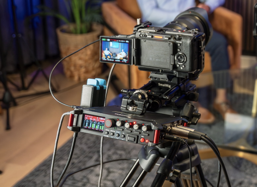 TASCAM FR-AV4– 4-Channel 32-Bit Float Audio Field Recorder with Mixer, Timecode Generator & HDMI ...