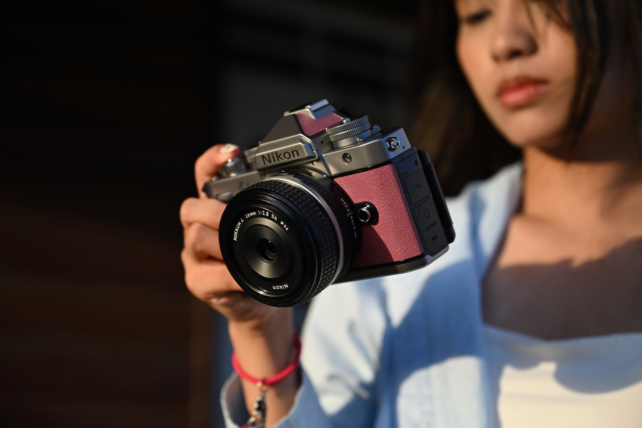 Nikon Silver Edition Z f & Film Grain Feature - Newsshooter