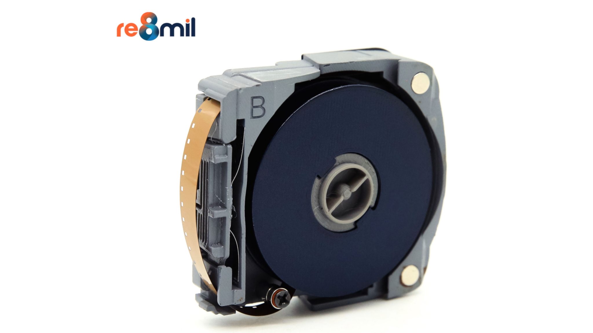0n8mil Re8mil– world's first daylight reloadable Super 8 Catridge ...