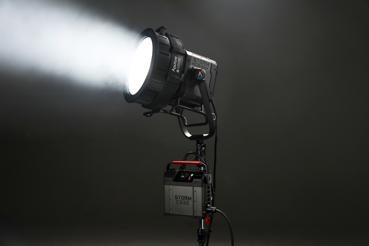 Aputure STORM CS32 - Newsshooter