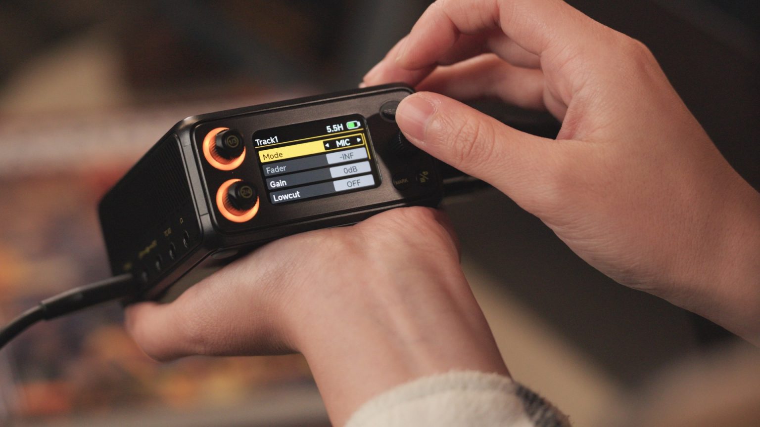 Deity PR-4 Compact Field Recorder - First Look NAB 2026 - Newsshooter