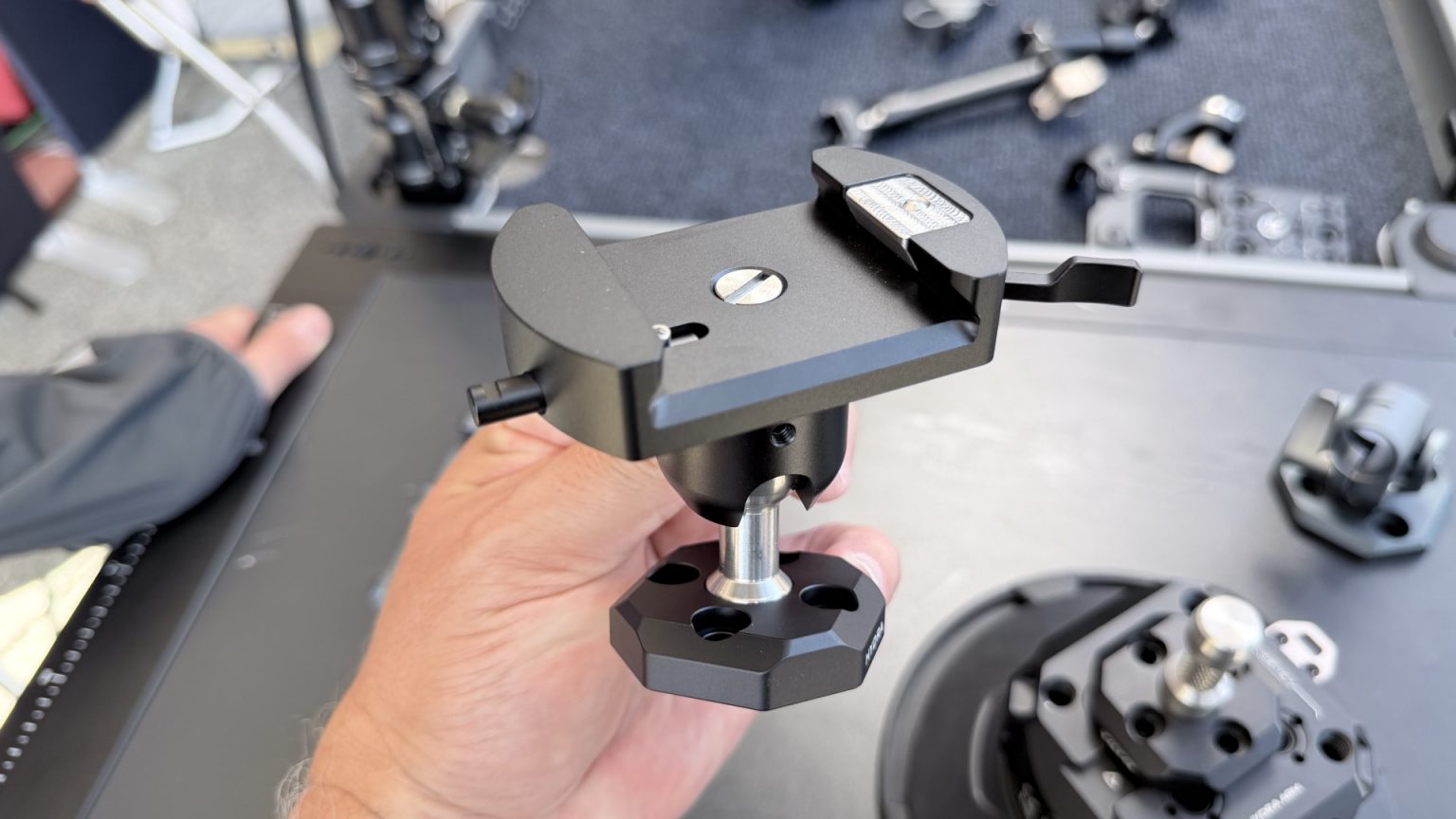 Tilta 6-inch Electronic Suction Cup First Look Cine Gear 2026 - Newsshooter